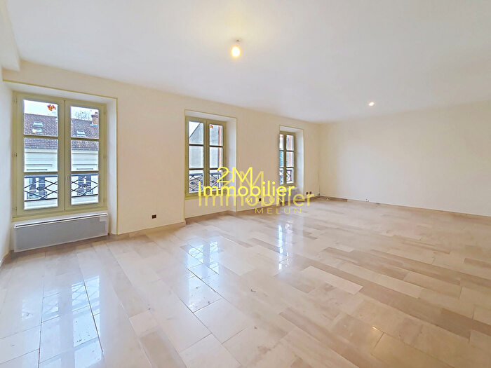 Appartement à louer - Melun, Centre-ville - 3 pièces - 2 chambres