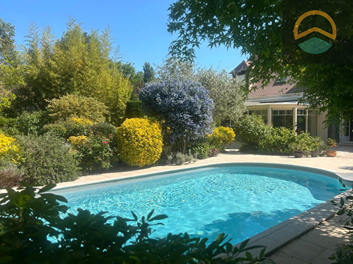 Saint-Prix - Maison 10 pièces à vendre