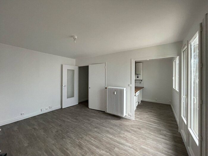 Appartement à louer - Laënnec, Lyon ème arrondissement - 1 pièce