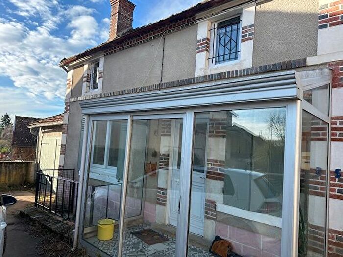 Maison à louer - Saint-Amand-en-Puisaye - 4 pièces - 2 chambres