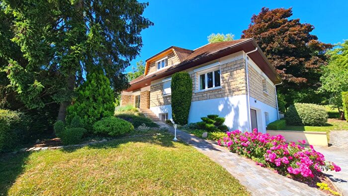 Maison à vendre - Maule - 8 pièces - 5 chambres