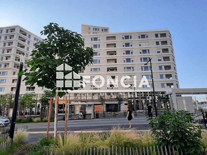 Appartement à louer - La Bastide, Bordeaux - 3 pièces - 2 chambres