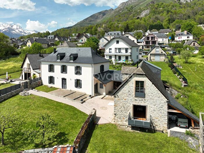 Maison 7 pièces à Arras-en-Lavedan, à vendre