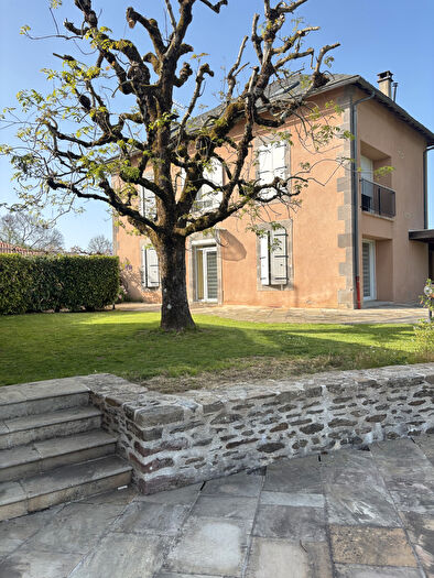 Maison 5 pièces à vendre à Arpajon-sur-Cère