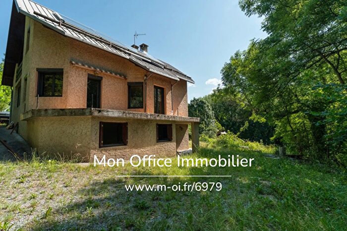 Embrun - Maison 5 pièces à vendre
