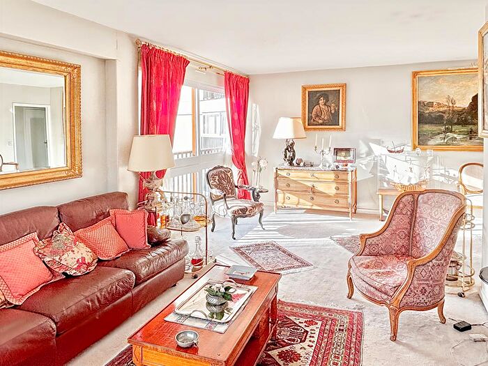 Appartement à vendre - Le Chesnay, Pré-Vert - 4 pièces - 3 chambres