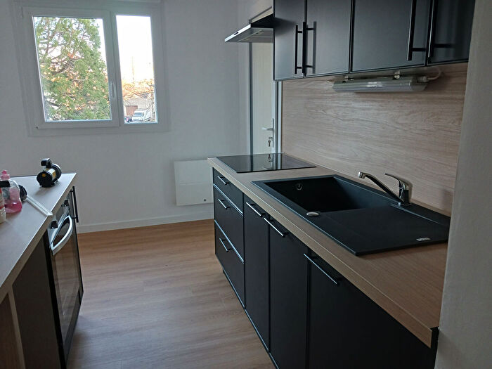 Appartement à louer - Cholet, Lorraine - 3 pièces - 2 chambres