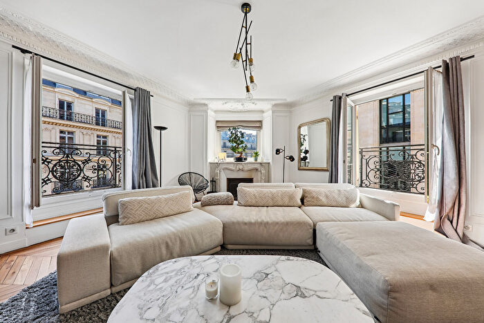 Paris 9ème, Grands Boulevards : Appartement 4 pièces à vendre