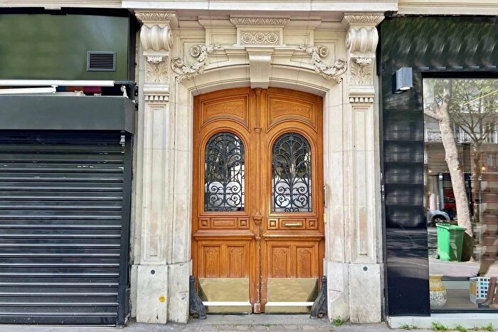 Paris 11ème, Nation, Alexandre Dumas : Appartement 3 pièces à vendre