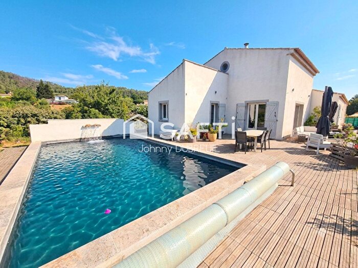 Besse-sur-Issole - Maison 6 pièces à vendre