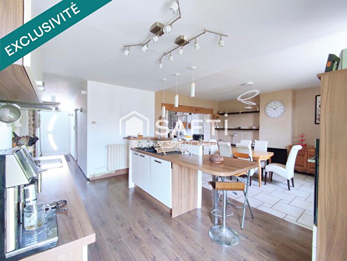 Maison à vendre - Delme - 8 pièces - 5 chambres