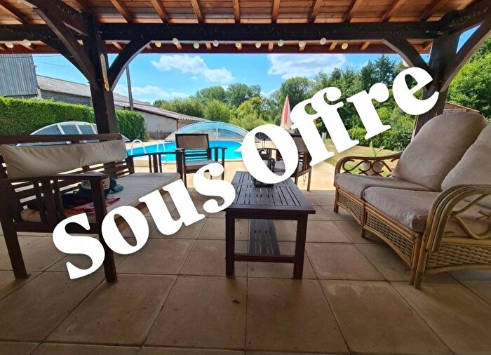 Maison à vendre - Sourzac - 8 pièces - 5 chambres