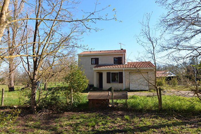 Maison 4 pièces à Bonas, à vendre