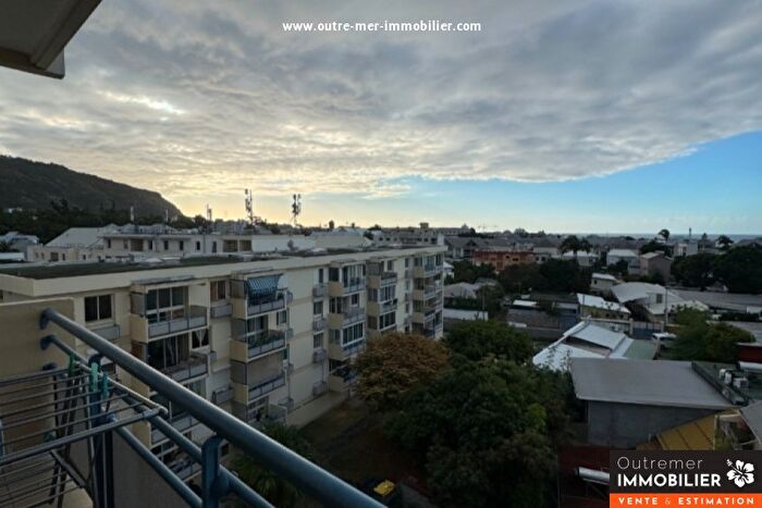 Saint-Denis : Appartement 4 pièces à vendre