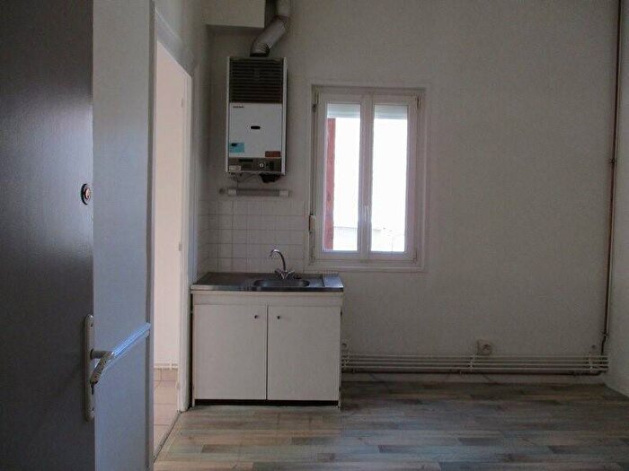 Chemin Vert-Europe, Reims - Appartement 2 pièces à louer