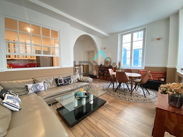 Appartement à vendre - Saint-Germain-en-Laye, Centre-ville, Quartiers forestiers - 4 pièces - 2 chambres