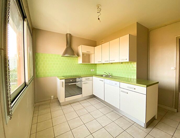 Appartement à louer - Lecoq, Clermont-Ferrand - 3 pièces - 2 chambres