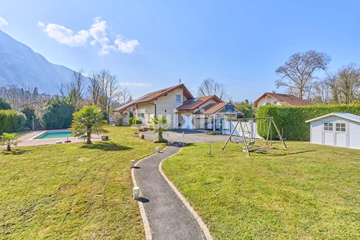 Maison à vendre - Étrembières - 5 pièces - 5 chambres