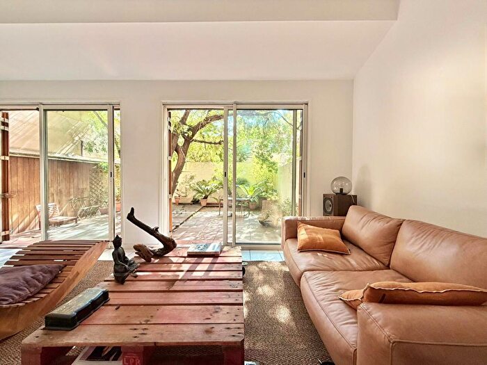 Appartement à vendre - Marseille e , Saint-Giniez - 4 pièces - 3 chambres