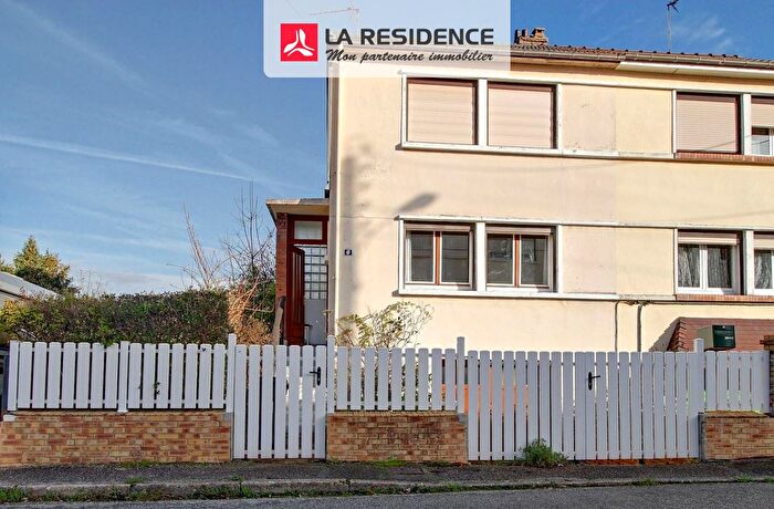 Maison à vendre - Saint-Étienne-du-Rouvray - 5 pièces - 3 chambres