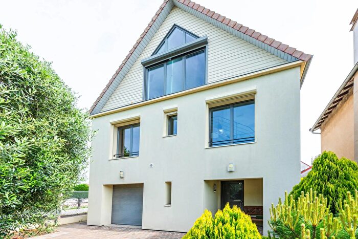 Sartrouville, Les Richebourgs : Maison 5 pièces à vendre