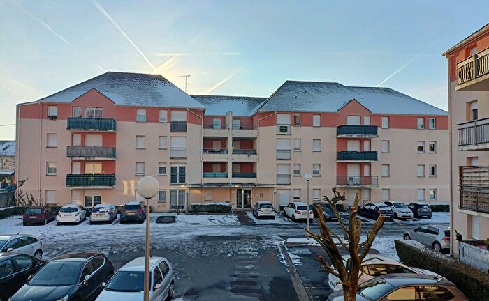 Appartement à louer - Limite Persan-Bernes - 2 pièces - 1 chambre