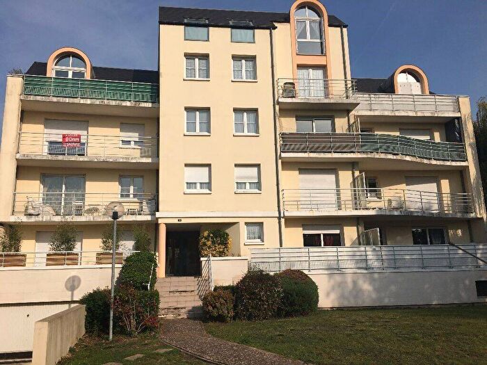 Appartement à louer - Collectif, Saint-Cyr-sur-Loire - 1 pièce