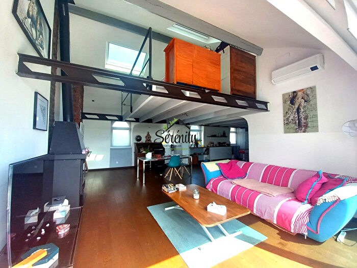 Appartement à vendre - Loos, Centre-ville - 5 pièces - 3 chambres