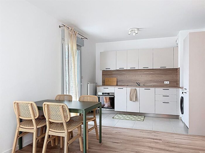 Reims, Courlancy, Porte de Paris, Bois dAmour - Appartement 3 pièces à louer