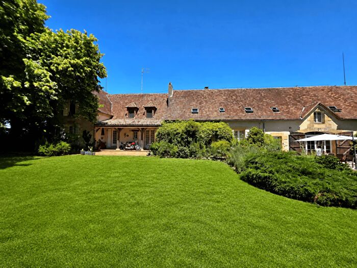 Maison 13 pièces à Bergerac, à vendre