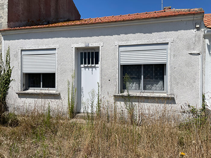Maison à vendre - La Guérinière - 6 pièces - 3 chambres