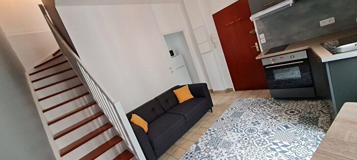 Appartement à louer - Angoulême - 2 pièces - 1 chambre