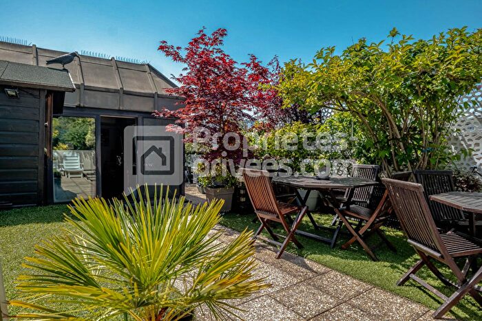 Suresnes, Centre-ville : Appartement 6 pièces à vendre