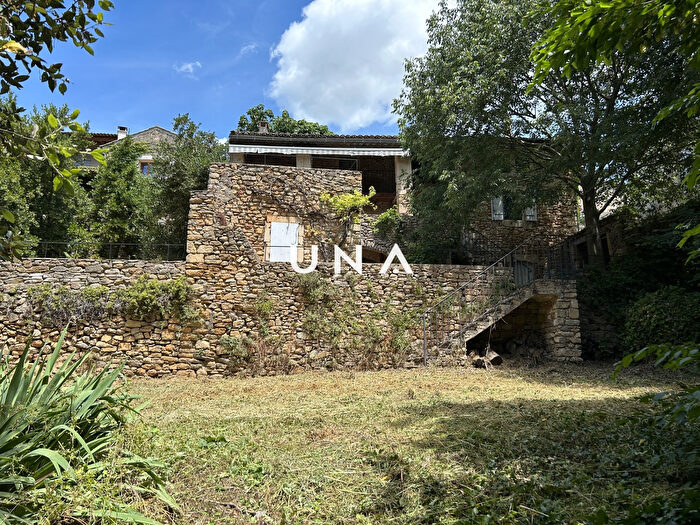 Sabran : Maison 6 pièces à vendre