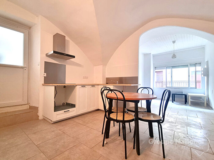 Appartement 2 pièces à Bagnols-sur-Cèze, Centre-ville, à vendre