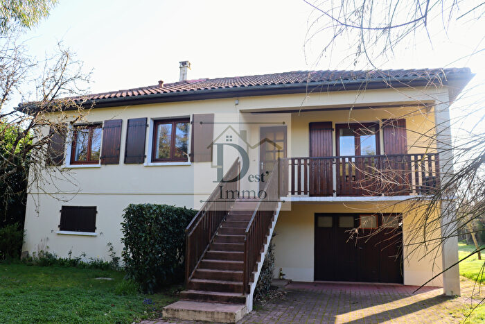 Maison à vendre - Chassenon - 4 pièces - 2 chambres