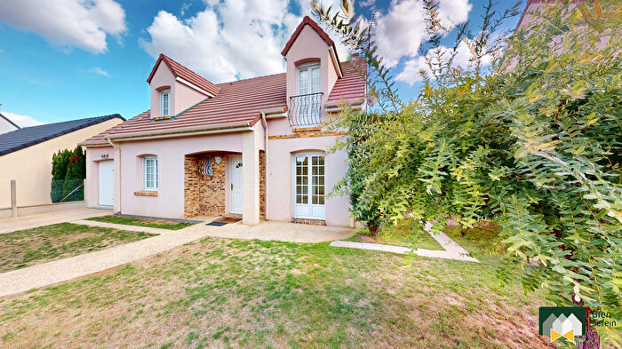 Maison 6 pièces à Mainvilliers, à vendre