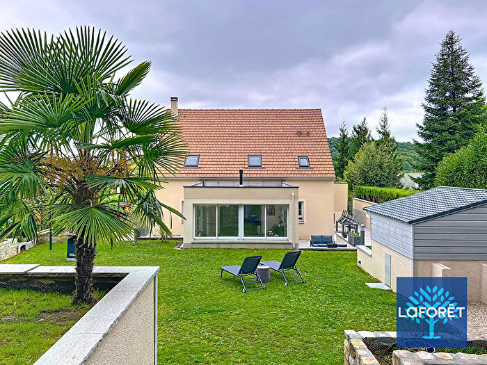 Maison à vendre - La Ferté-Alais - 8 pièces - 4 chambres