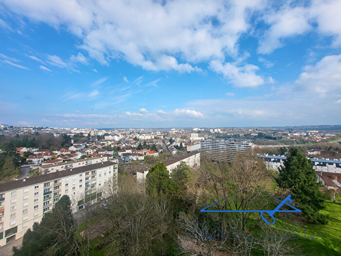 Appartement à vendre - Limoges, CHU - 3 pièces - 2 chambres