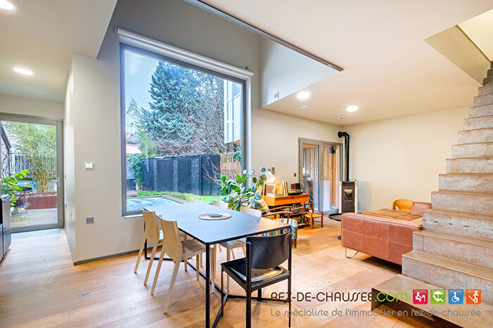 Maison à vendre - Lyon e , Bachut, Transvaal - 5 pièces - 3 chambres