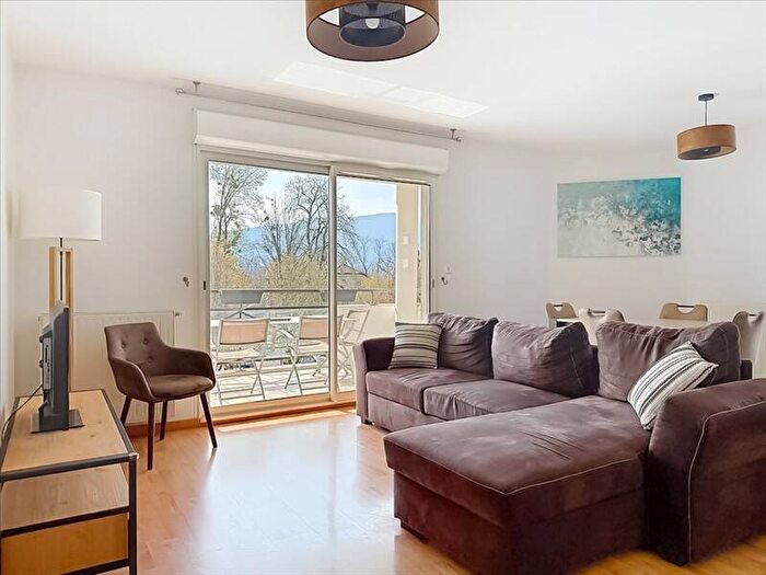 Appartement à louer - Ouest, Ambilly - 4 pièces - 3 chambres