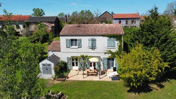 Maison à vendre - Mirandol-Bourgnounac - 5 pièces - 3 chambres