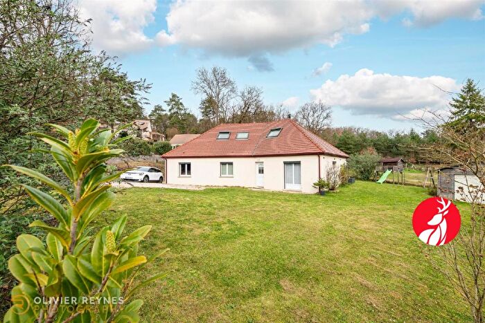 Maison à vendre - Milly-la-Forêt - 7 pièces - 5 chambres
