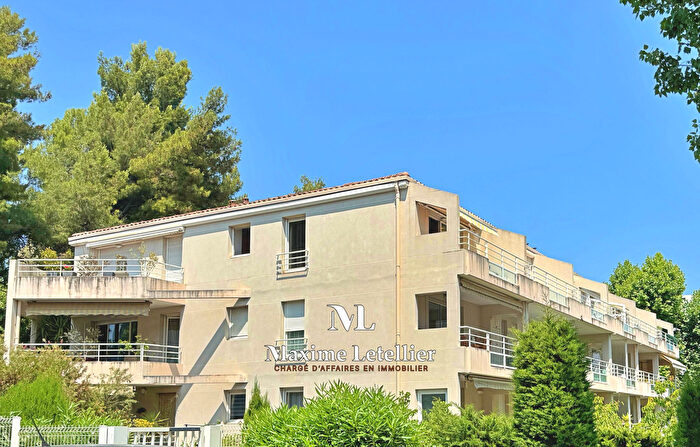 Appartement à vendre - Marseille e , La Pomme - 3 pièces - 2 chambres