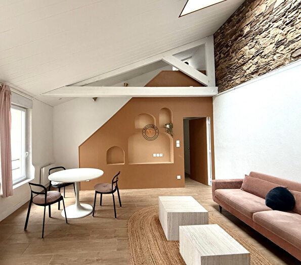 Appartement à louer - Nantes, Centre-ville - 3 pièces - 1 chambre