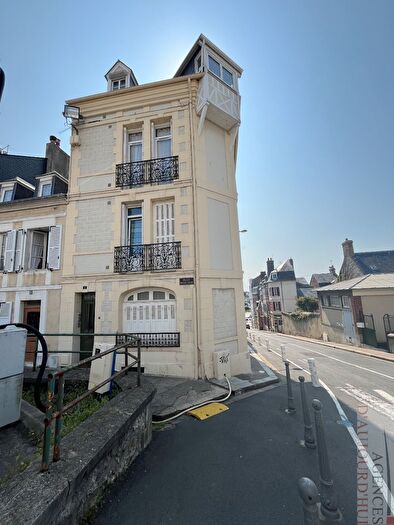 Appartement à vendre - Trouville-sur-Mer, René Coty - 1 pièce