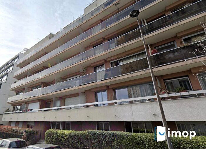 Paris 20ème, Ménilmontant, Amandiers : Appartement 2 pièces à vendre