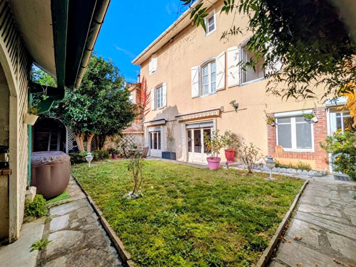 Maison à vendre - Mirande - 7 pièces - 4 chambres