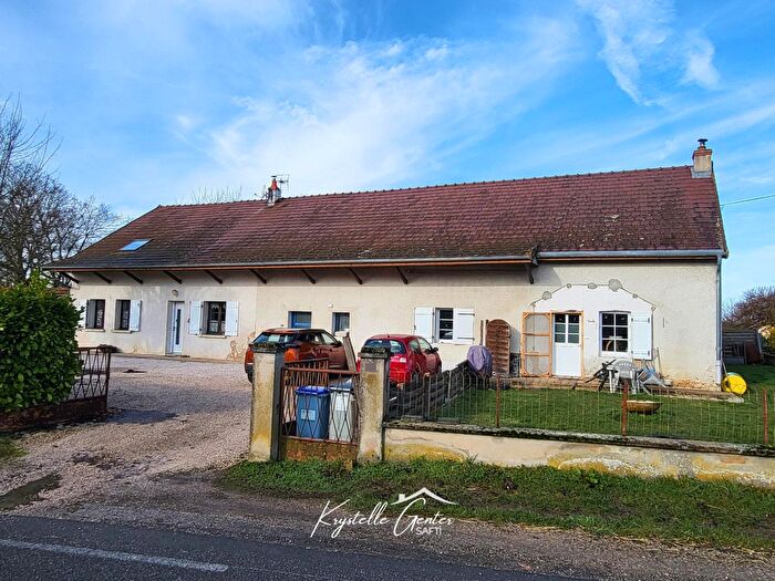Maison 8 pièces à vendre à Rahon