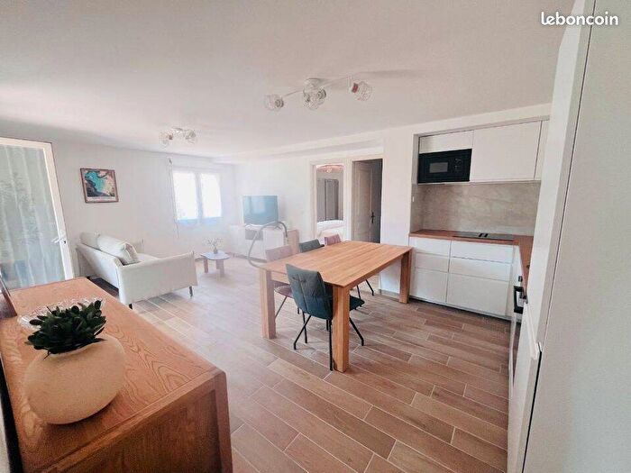 Zone Eparse Est, Porto-Vecchio - Appartement 3 pièces à louer